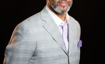 Jon Cornish | The Canadian Encyclopedia