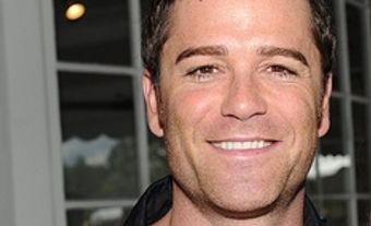 Jonny Harris | The Canadian Encyclopedia